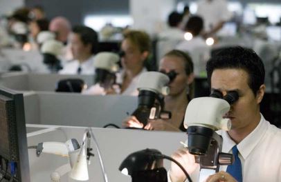 Lab Grown Diamonds vs Natural: 6 Differences Between Them (2025 ...